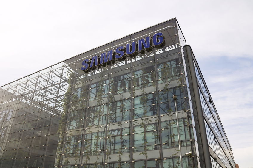 Samsung launches blockchain for banking authentication - Ledger ...
