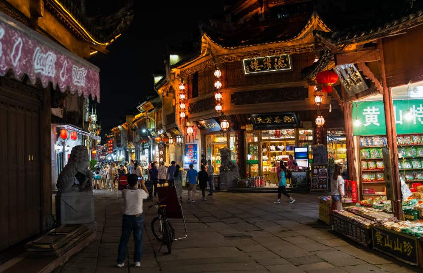 HKEX former CEO launches Micro Connect, novel blockchain asset exchange ...