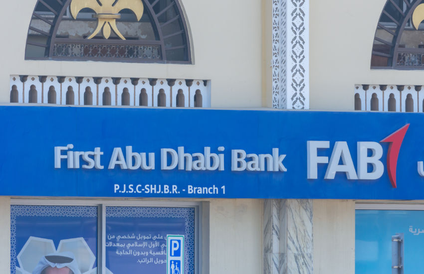 FAB, UAE's largest bank pilots JP Morgan's blockchain payments - Ledger ...