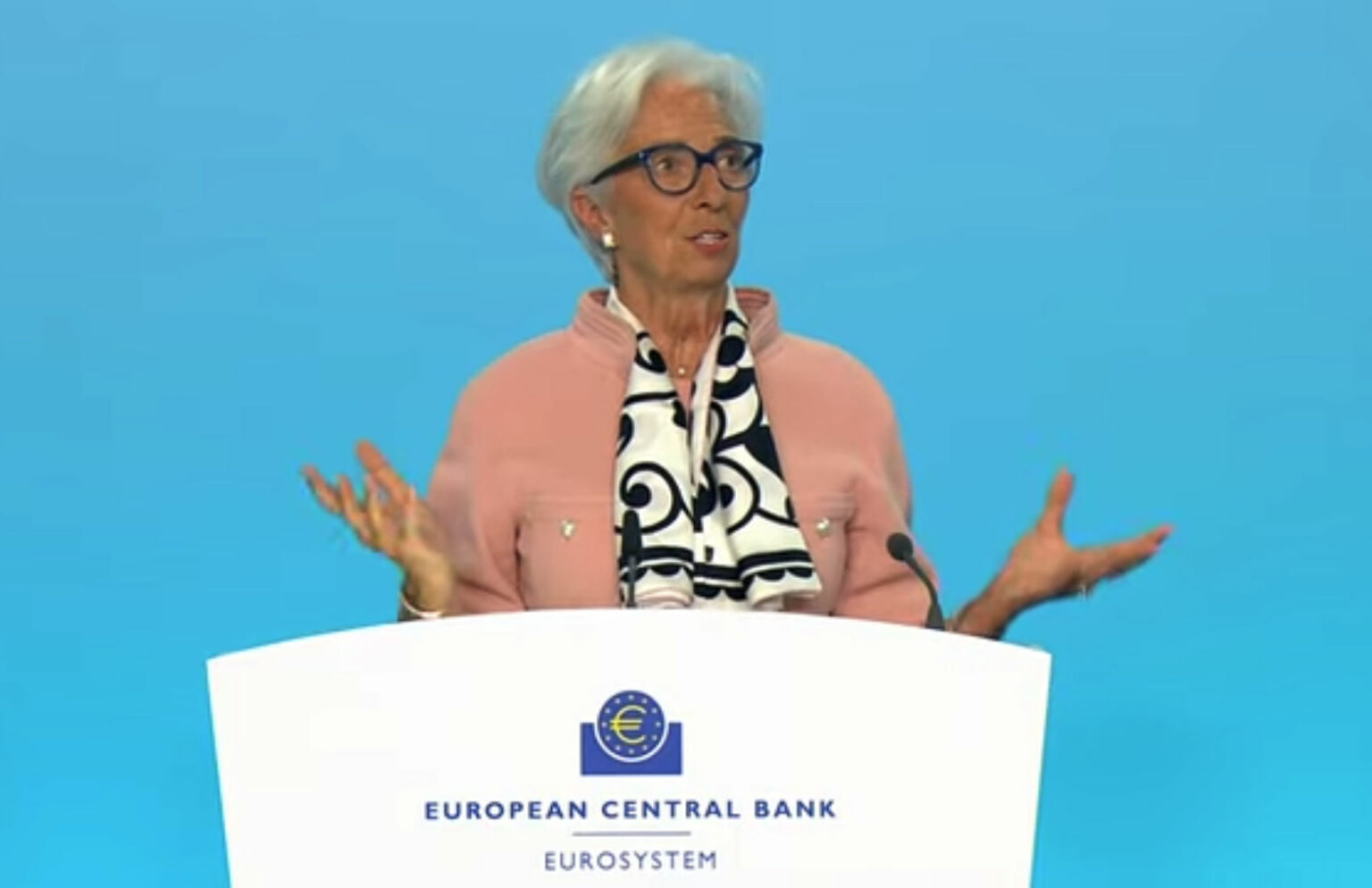 European Commission, ECB disagree about US stablecoin risks - report - Ledger Insights ...