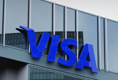 VISA outbids Mastercard in battle over Ripple partner Earthport ...