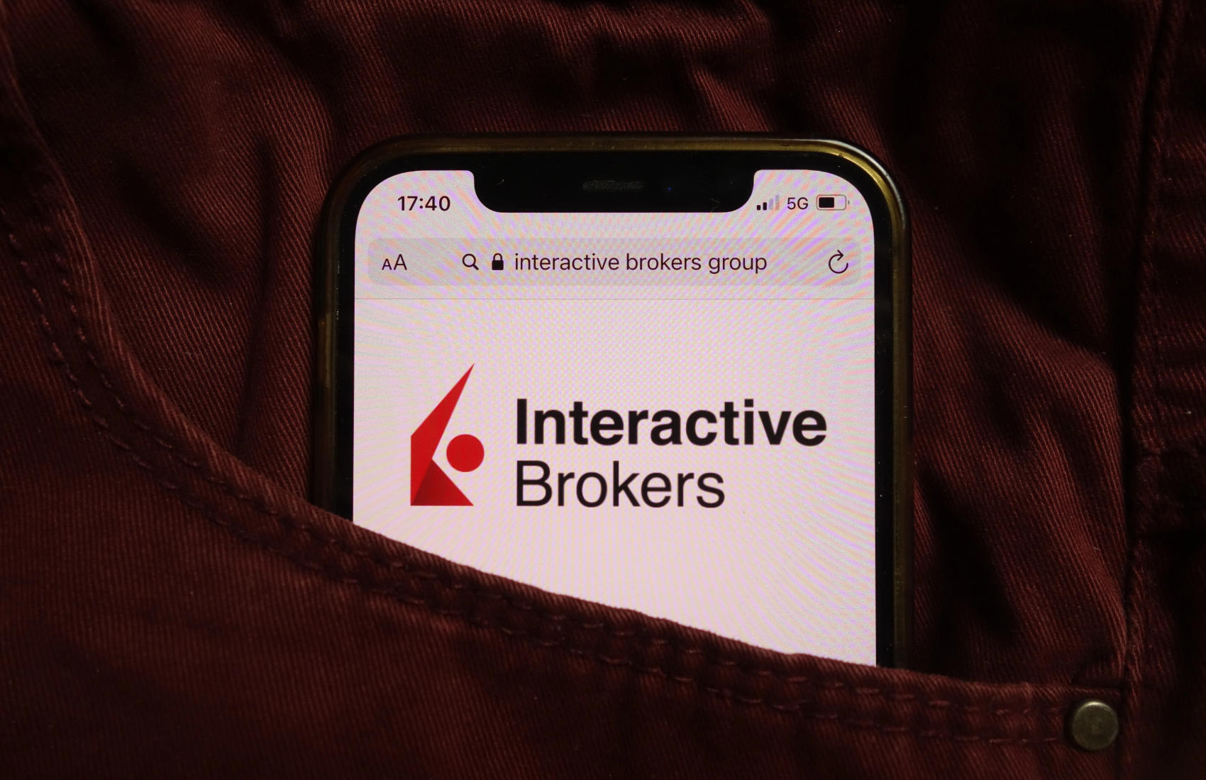 Interactive Brokers enables stablecoin funding for traditional securities trading - Ledger ...